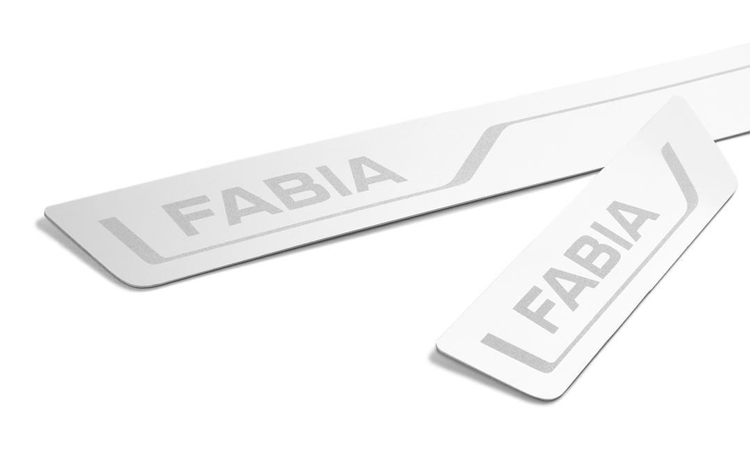 Listwy progowe aluminiowe - Skoda